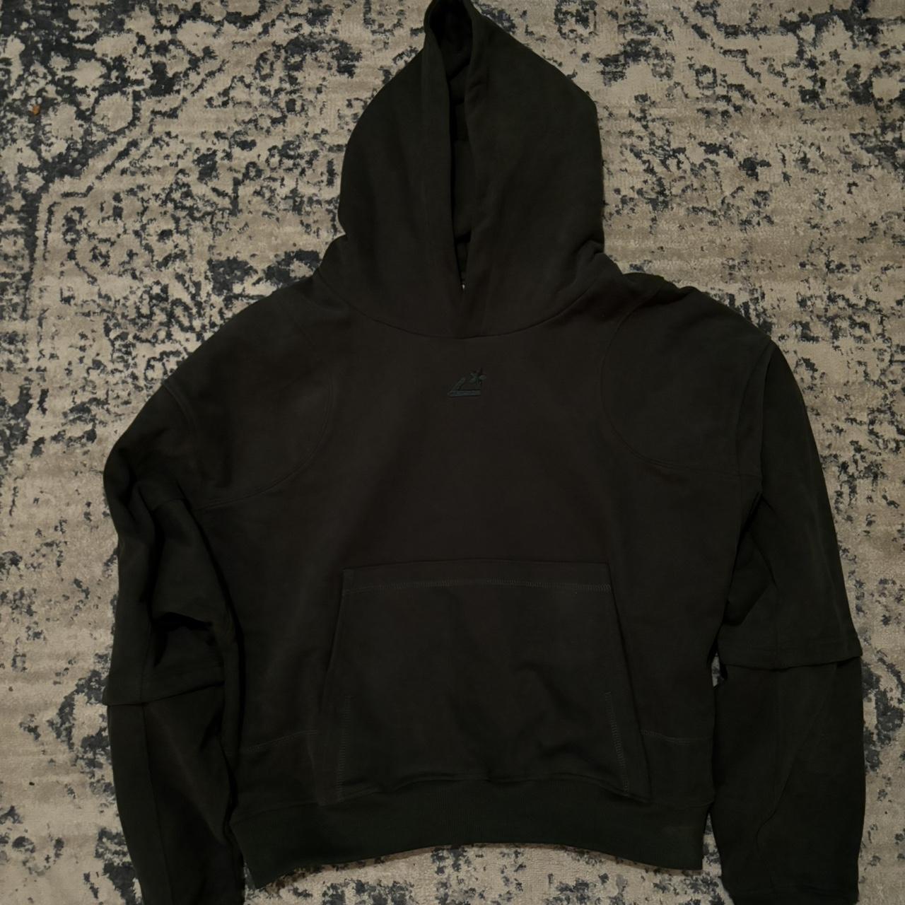 Liquid Lagoon Cropped Hoodie - Depop