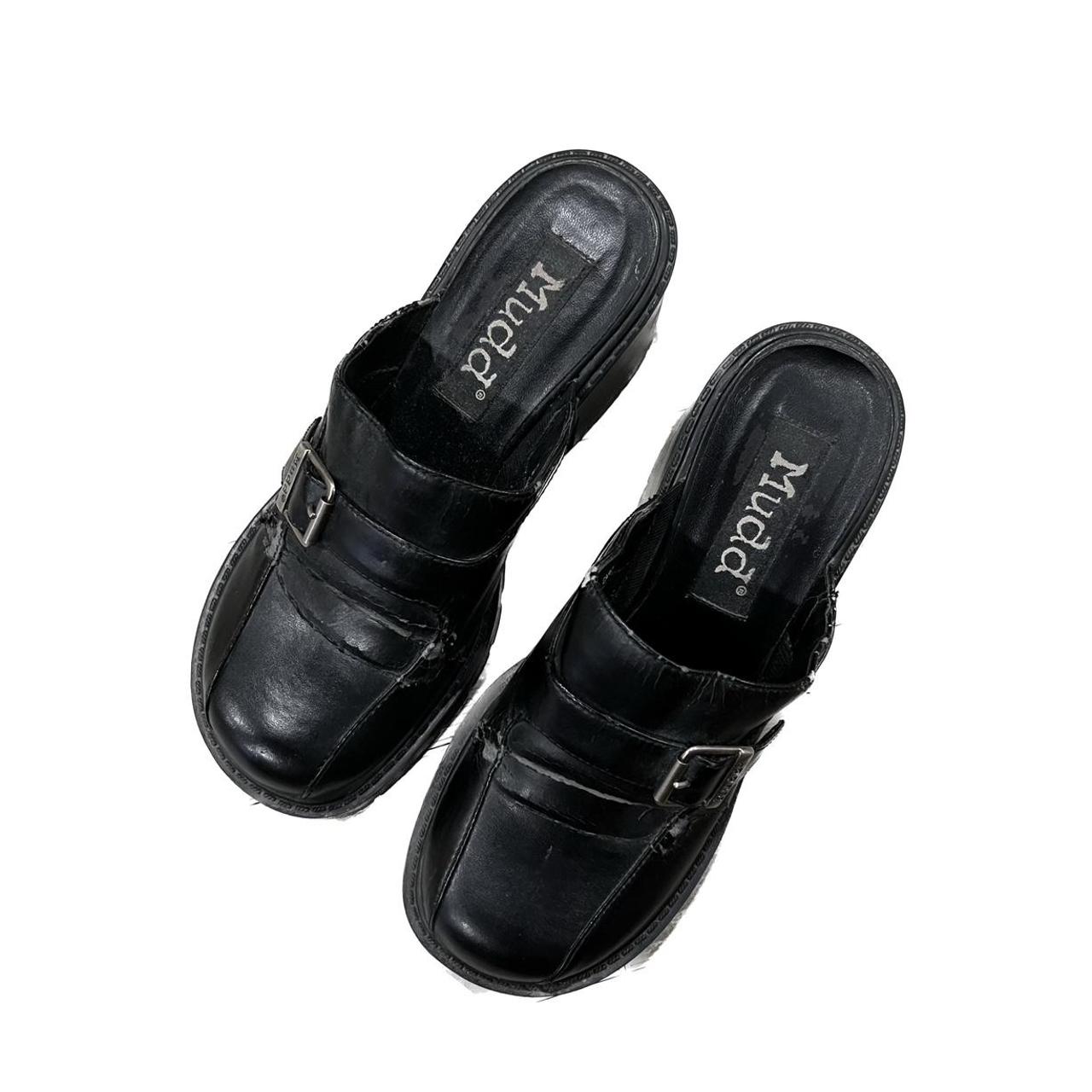 - super cute 90’s platform buckle shoes, by the... - Depop