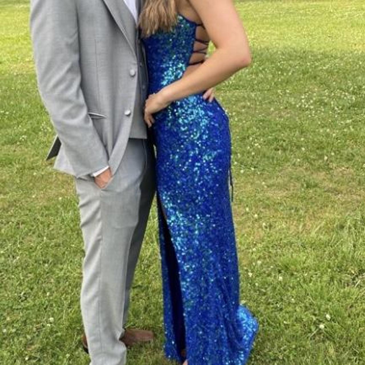 McKenzie Jades Blue and Green Sequence Body-con Prom... - Depop