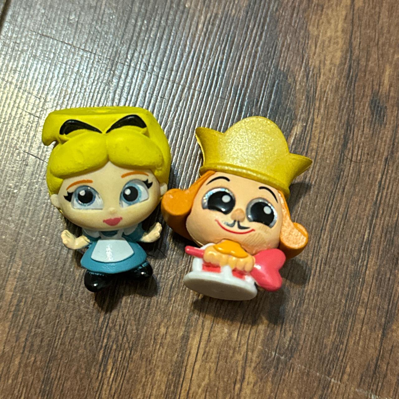 Alice in wonderland doorables - Depop
