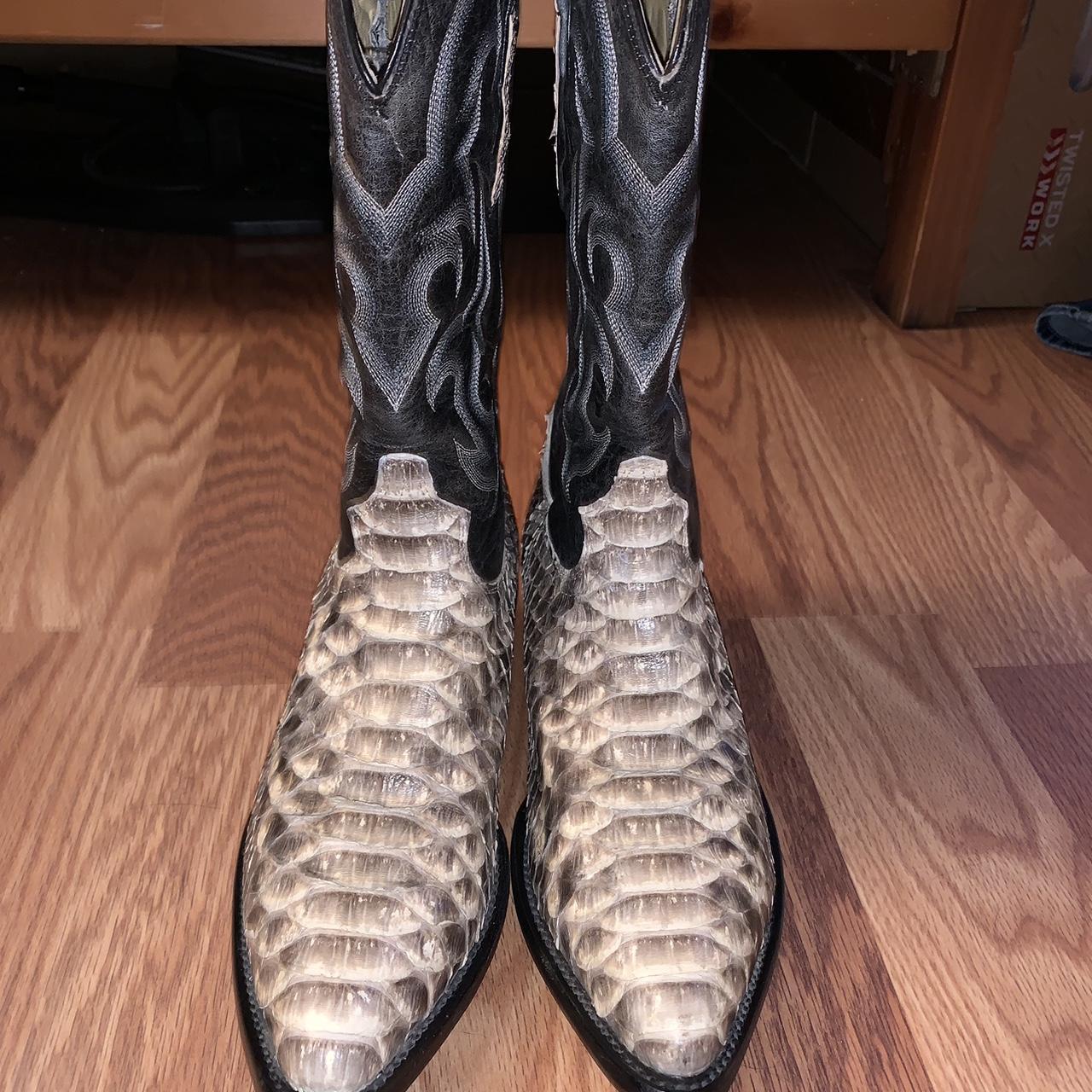 El presidente Python cowboy boots - Depop