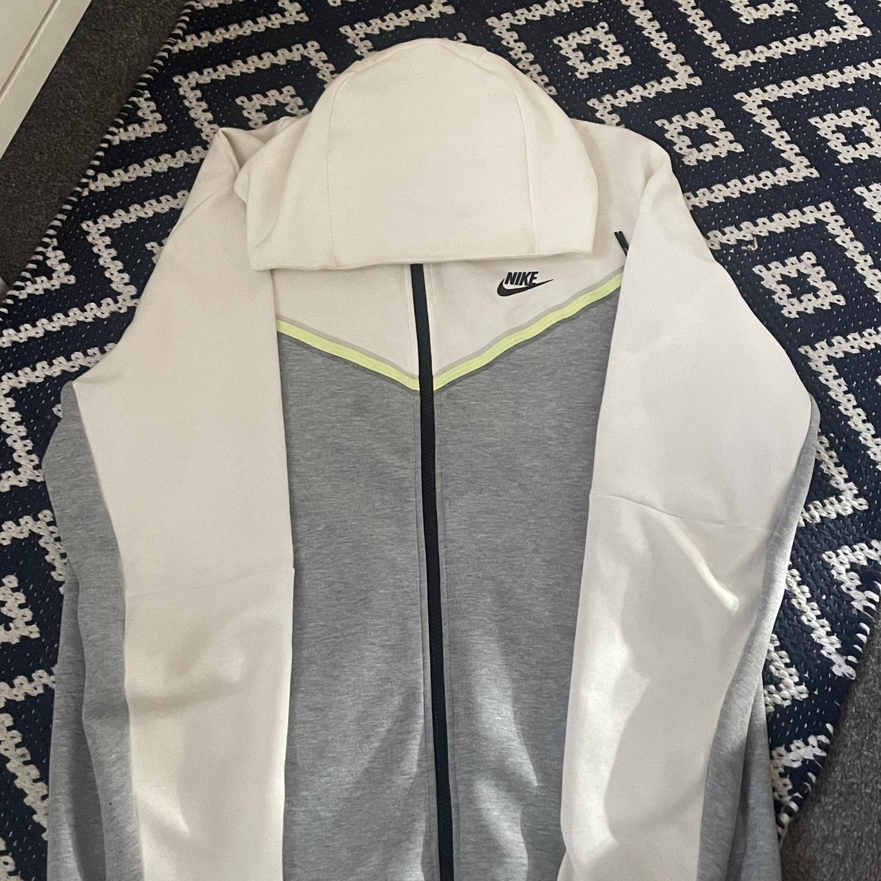 Rare Nike tech fleece hoodie size XL - Depop