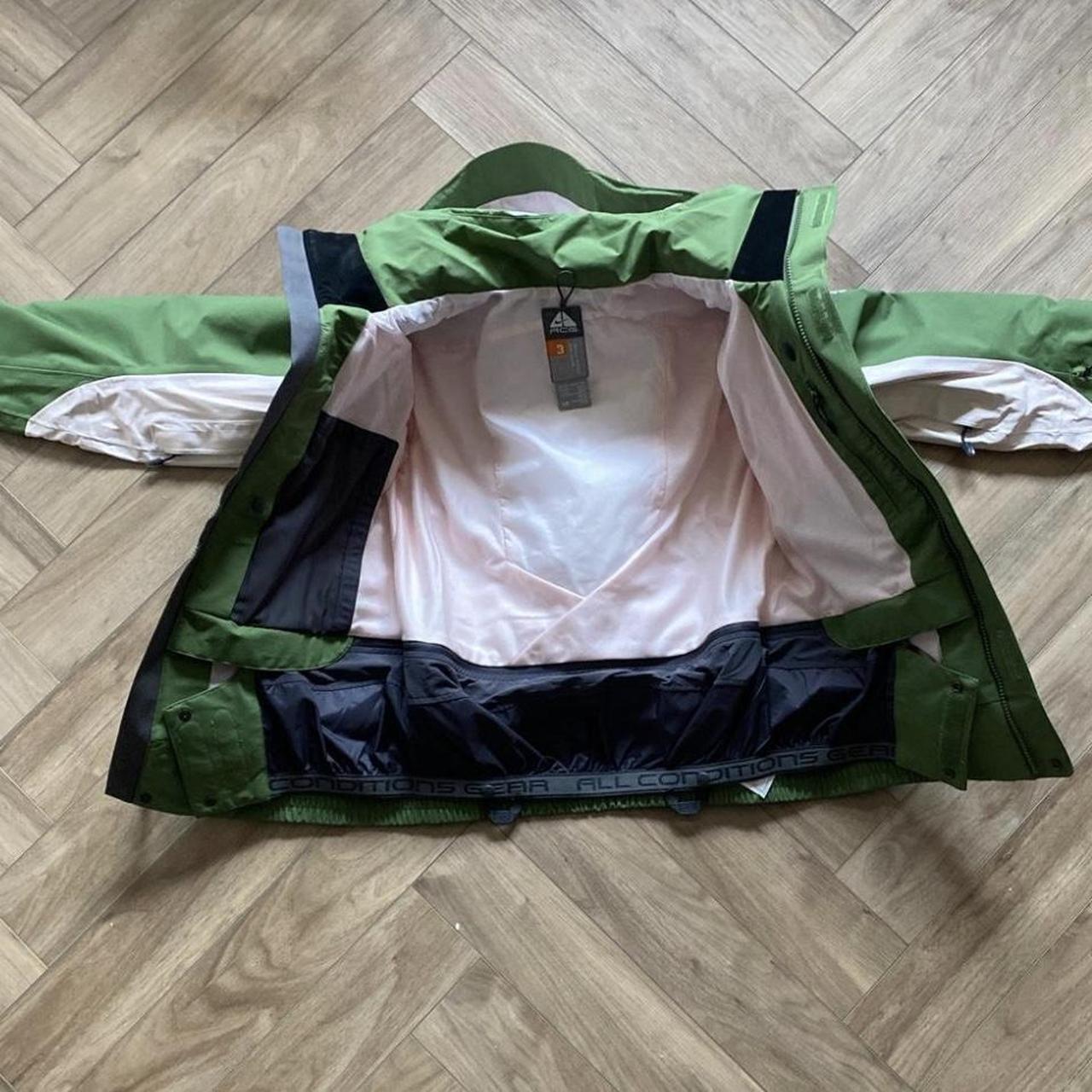 Slightly used 2005 Nike ACG Inflatable Gore-Tex... - Depop