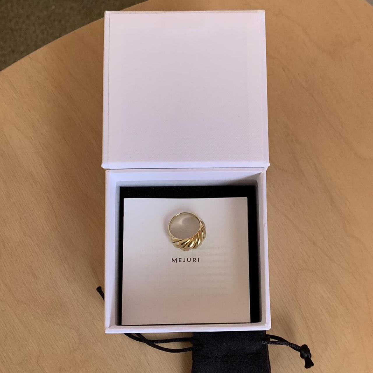 Mejuri croissant ring. Comes with its Box and... - Depop