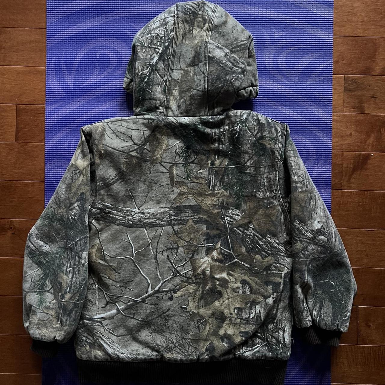 Carhartt real-tree jacket Tagged BOYS 10-12... - Depop