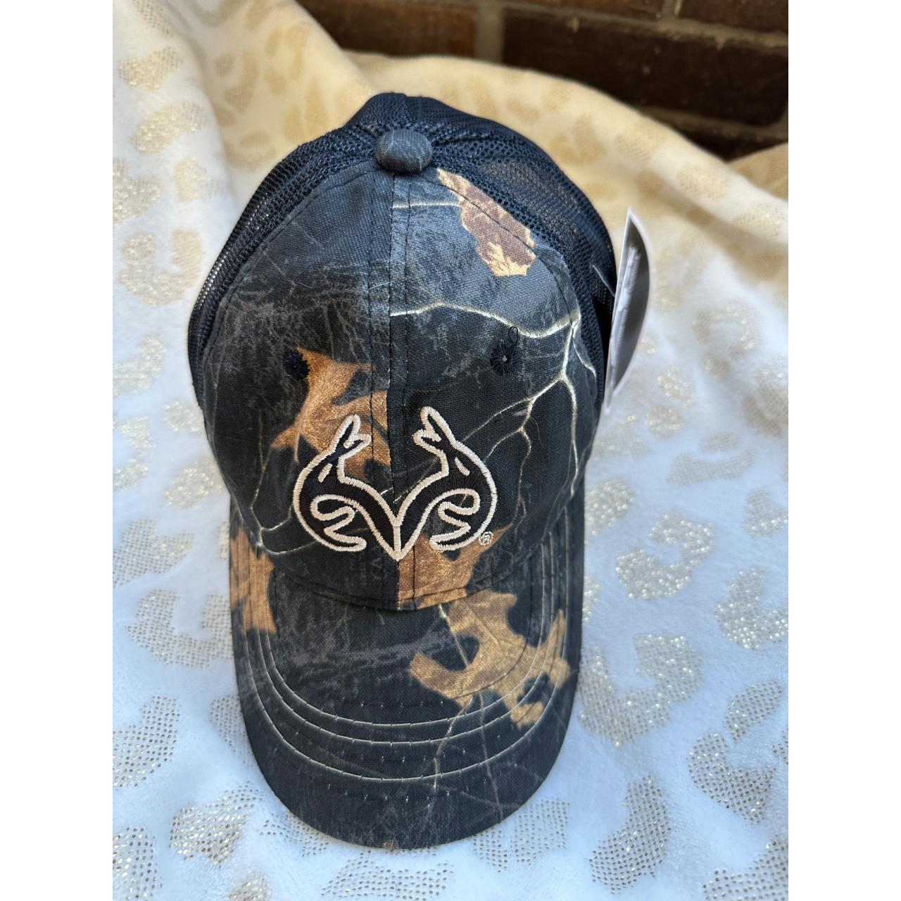 Realtree Camo Adjustable Hat - NWT camouflage new... - Depop