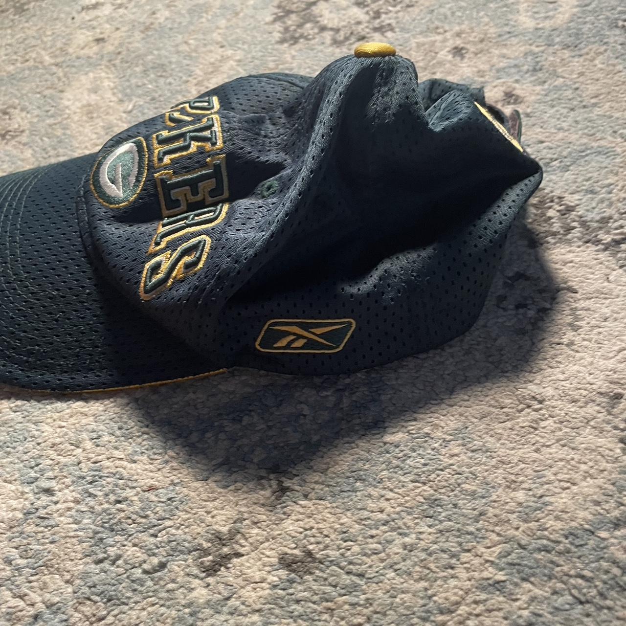 Vintage Reebok Packers hat Hat is in nice condition,... - Depop
