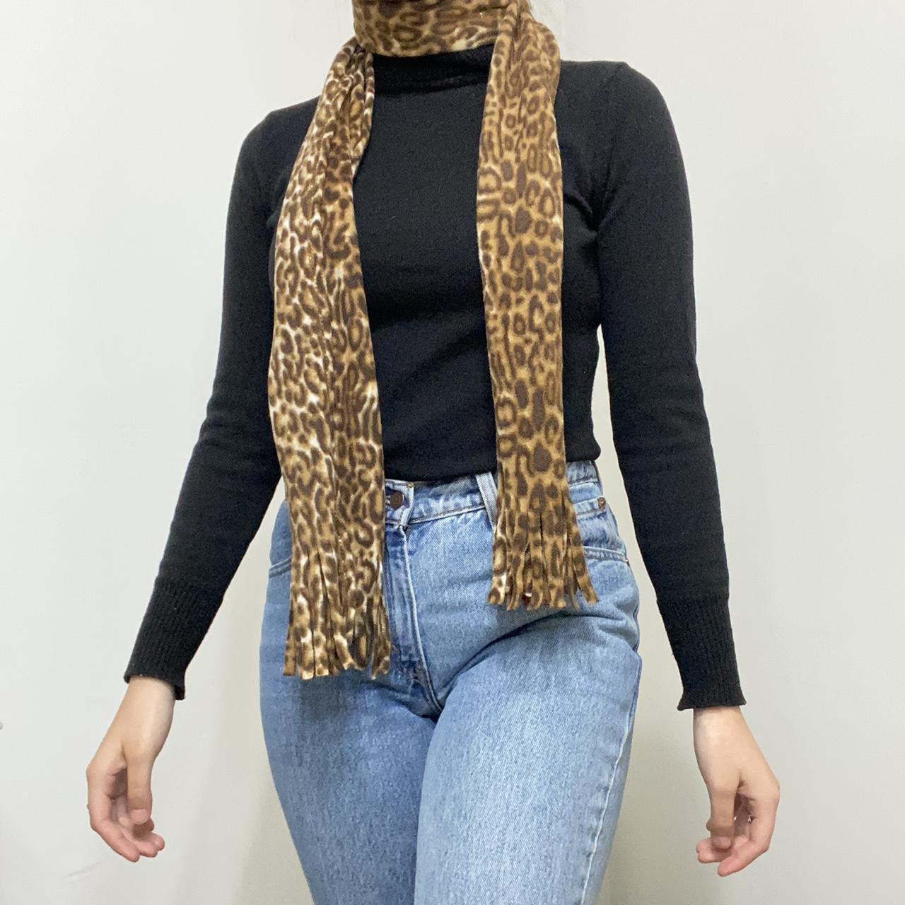Y2K 2000s Vintage Cozy Brown Cream Cheetah Scarf.... - Depop