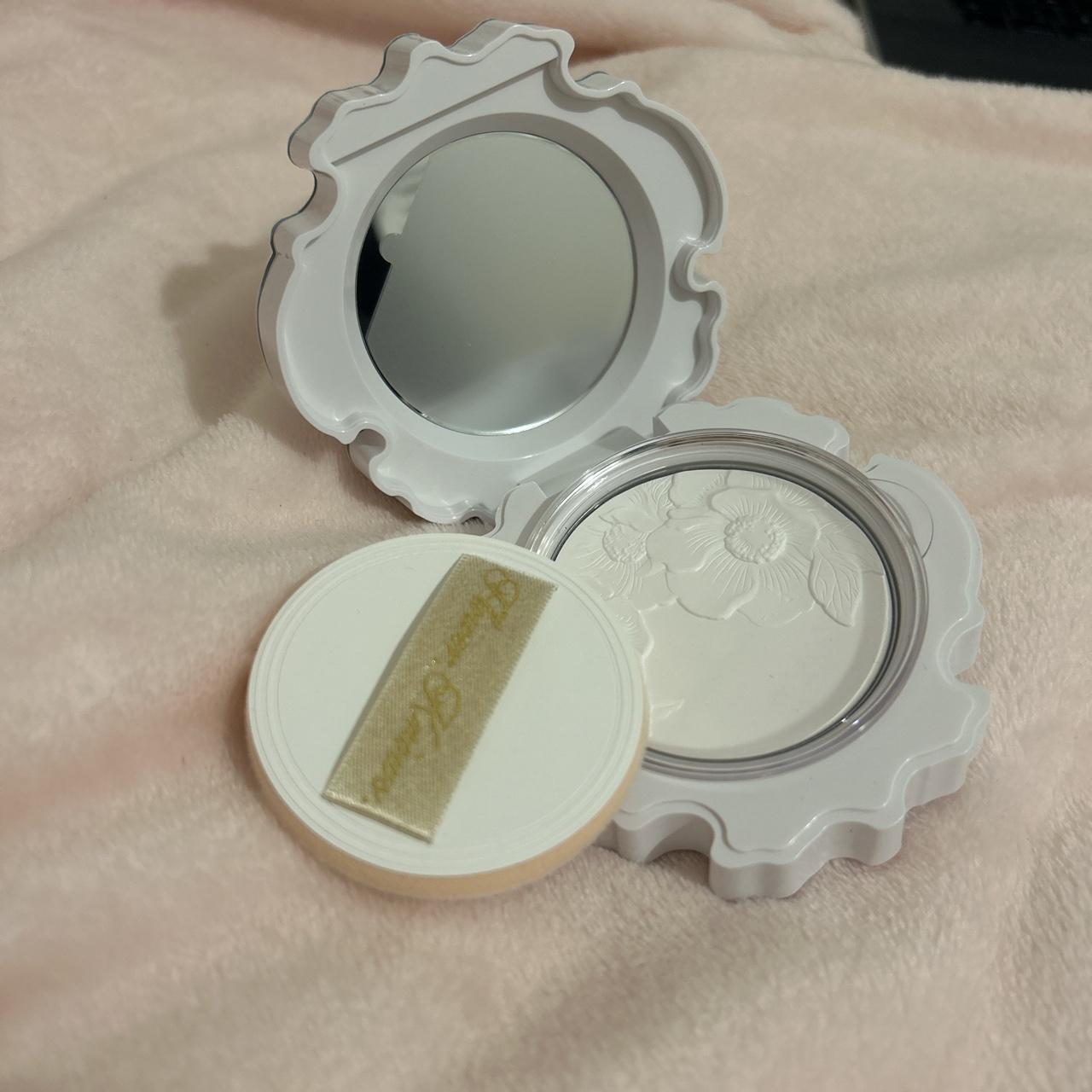 Beautiful flower knows powder compact Brand new... - Depop
