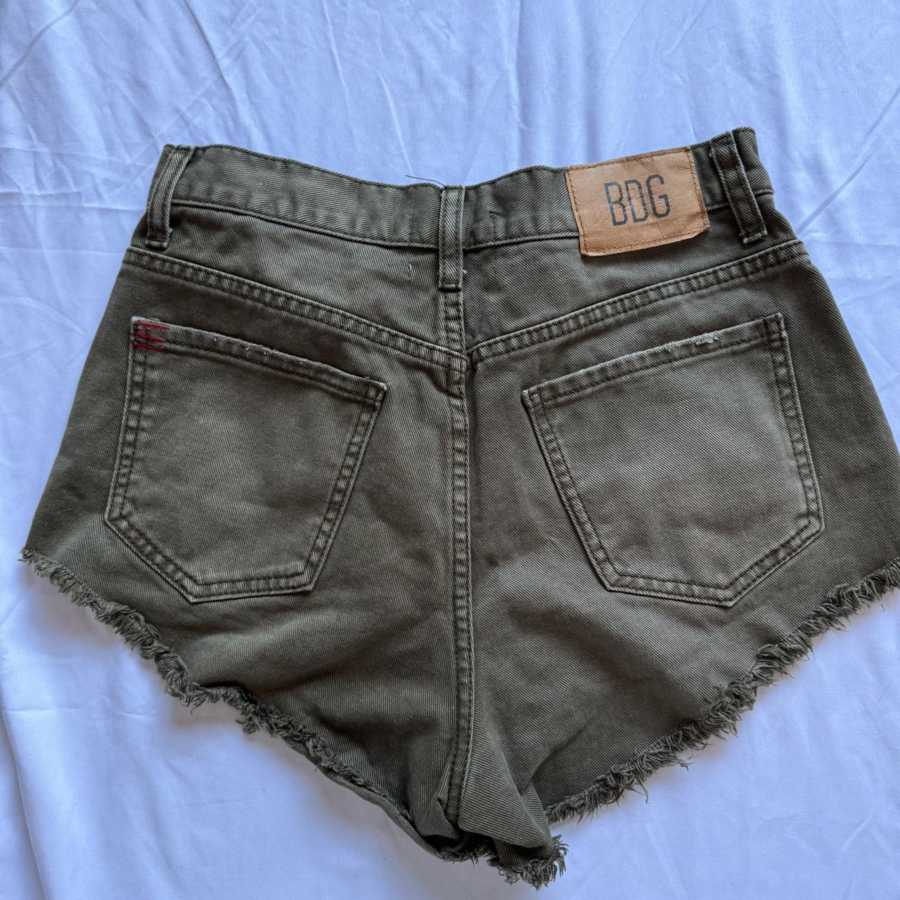 Green BDG shorts - Depop