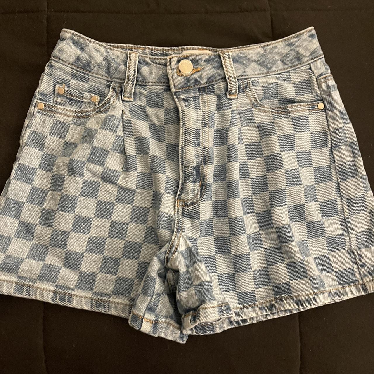 RSQ super cute high rise checkered shorts - Depop