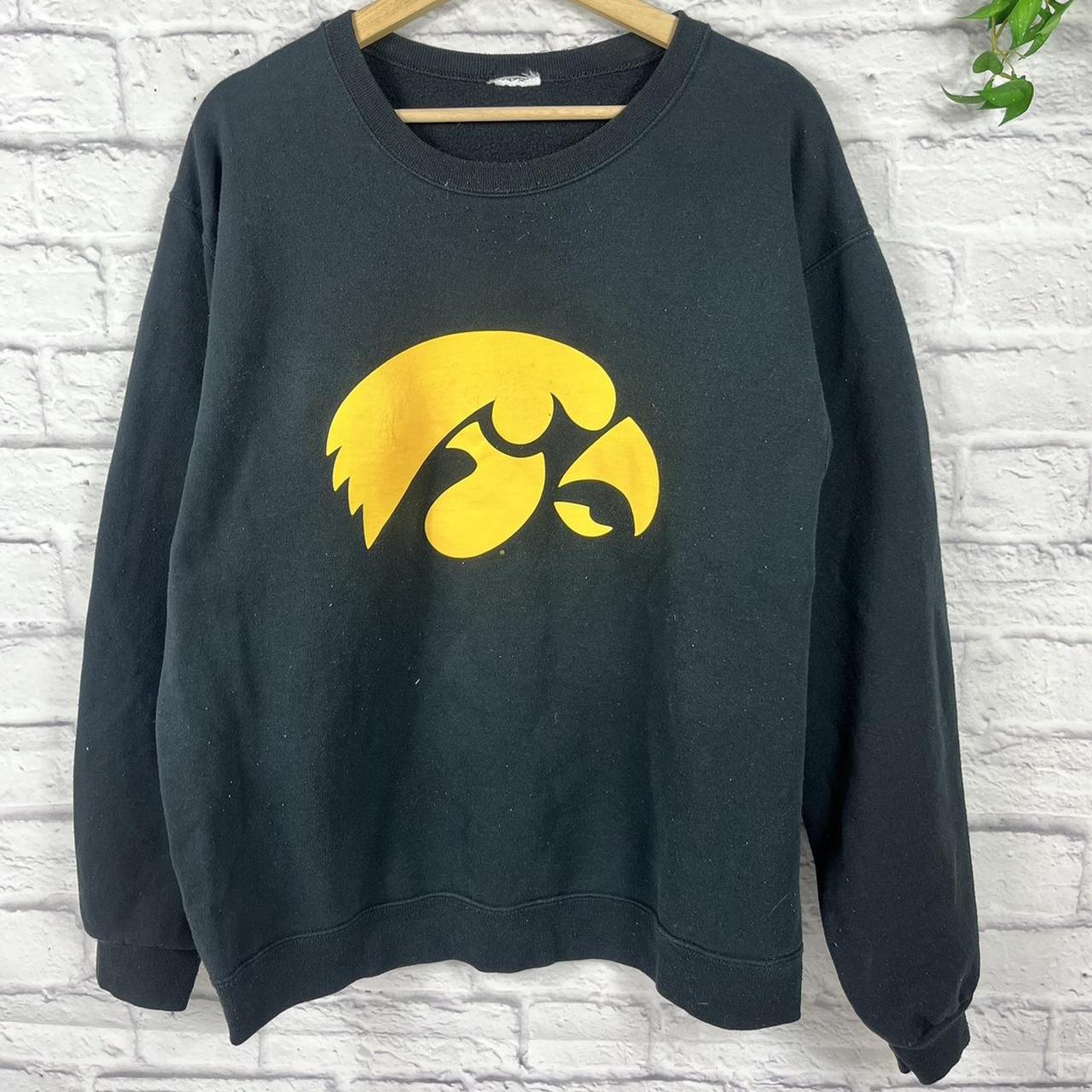 Vintage 90s Iowa Hawkeyes Crewneck... - Depop