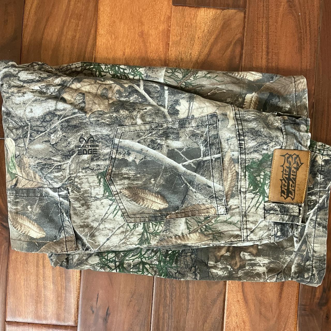 Real tree/ 77 collab camo pants - Depop