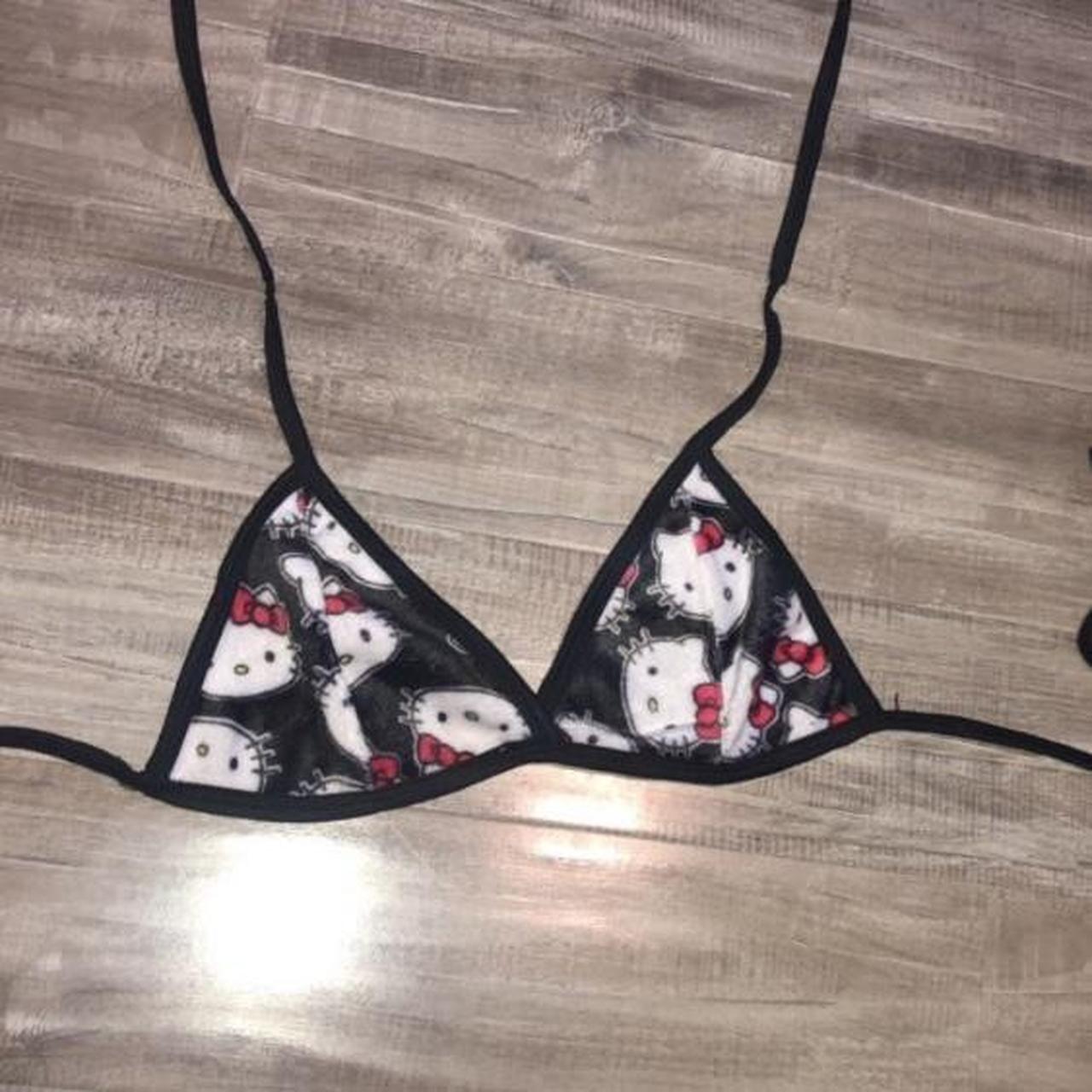 small fluffy hello kitty bra🩷 - Depop