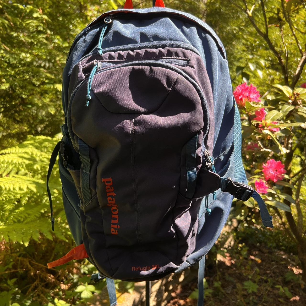 Patagonia Men's Orange and Blue Bag | Depop