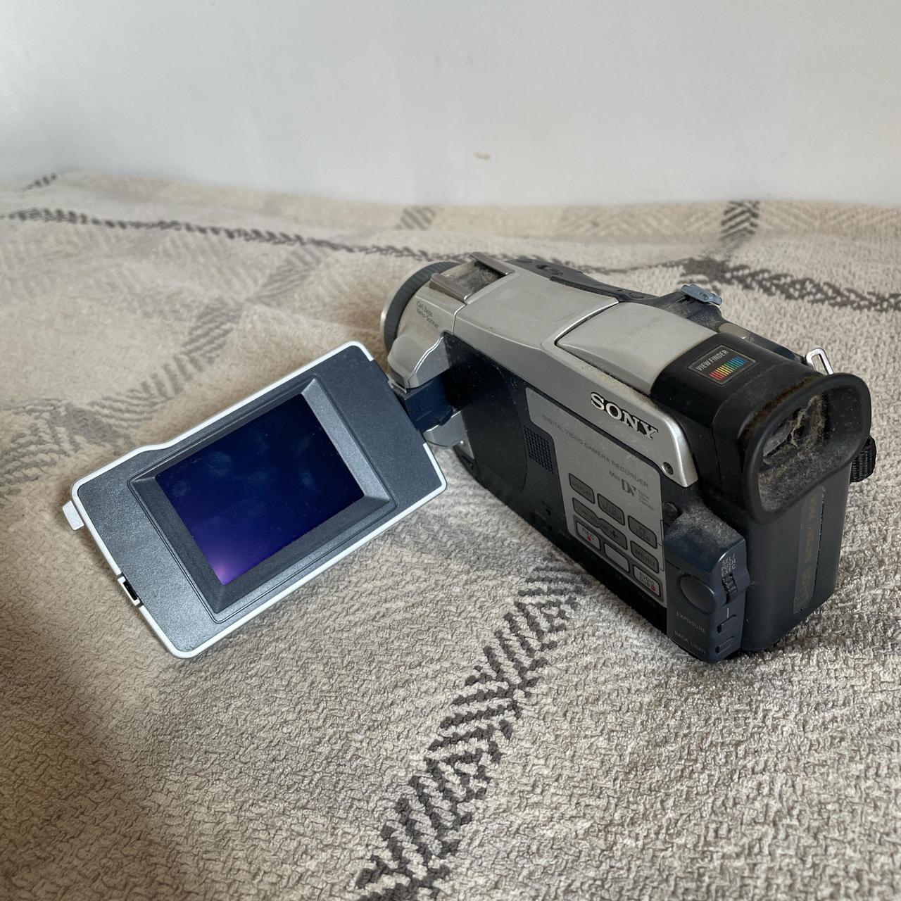 Vintage Sony Camcorder *fixable* I don’t have the... | Depop