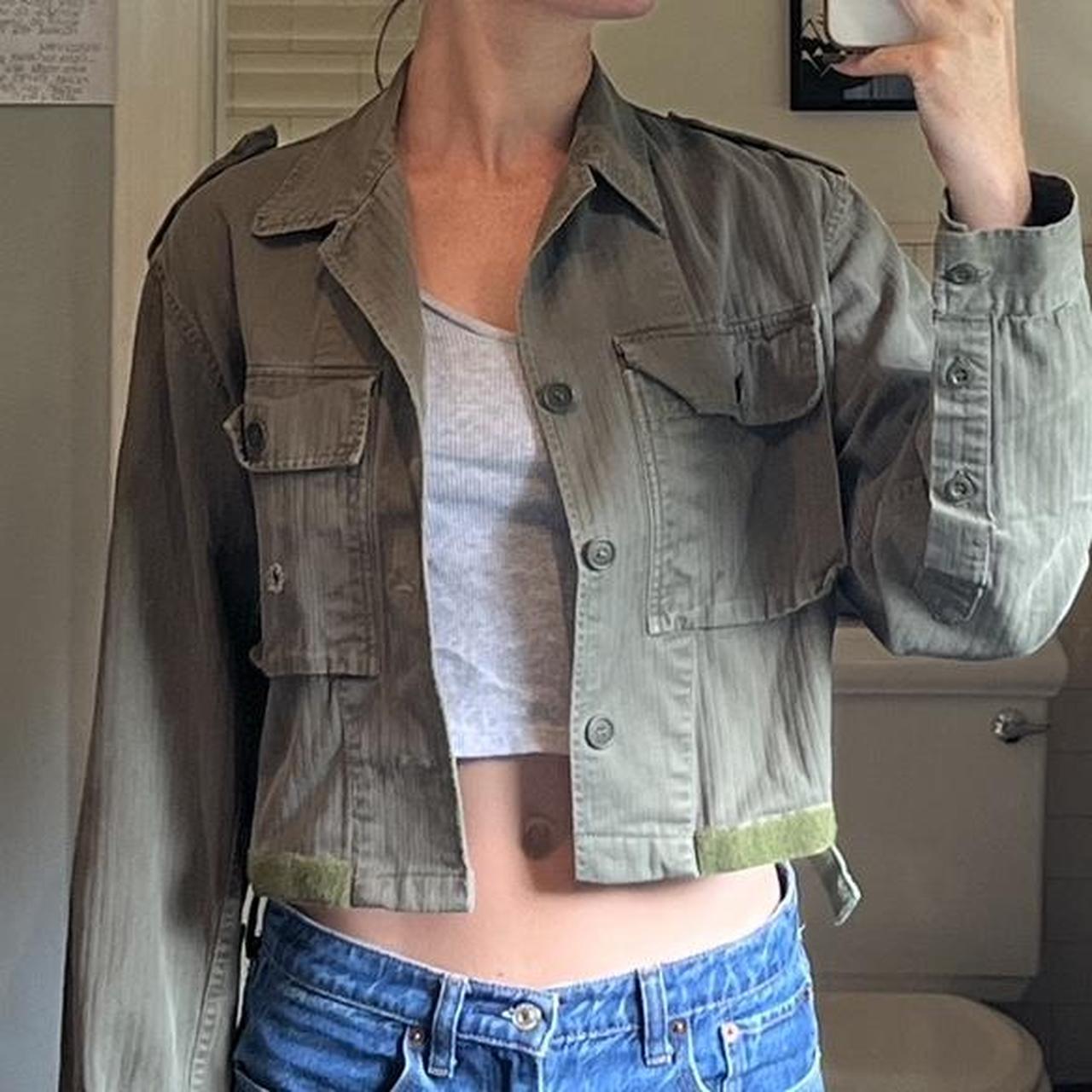Thrifted army green jacket - Depop