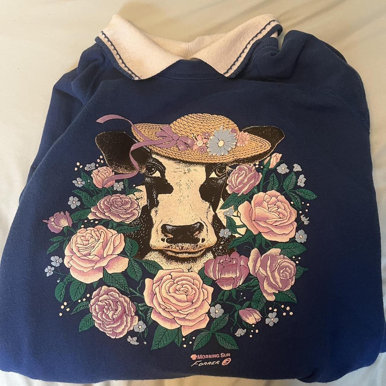 Morning Sun Women's Blue and Navy Sweatshirt | Depop