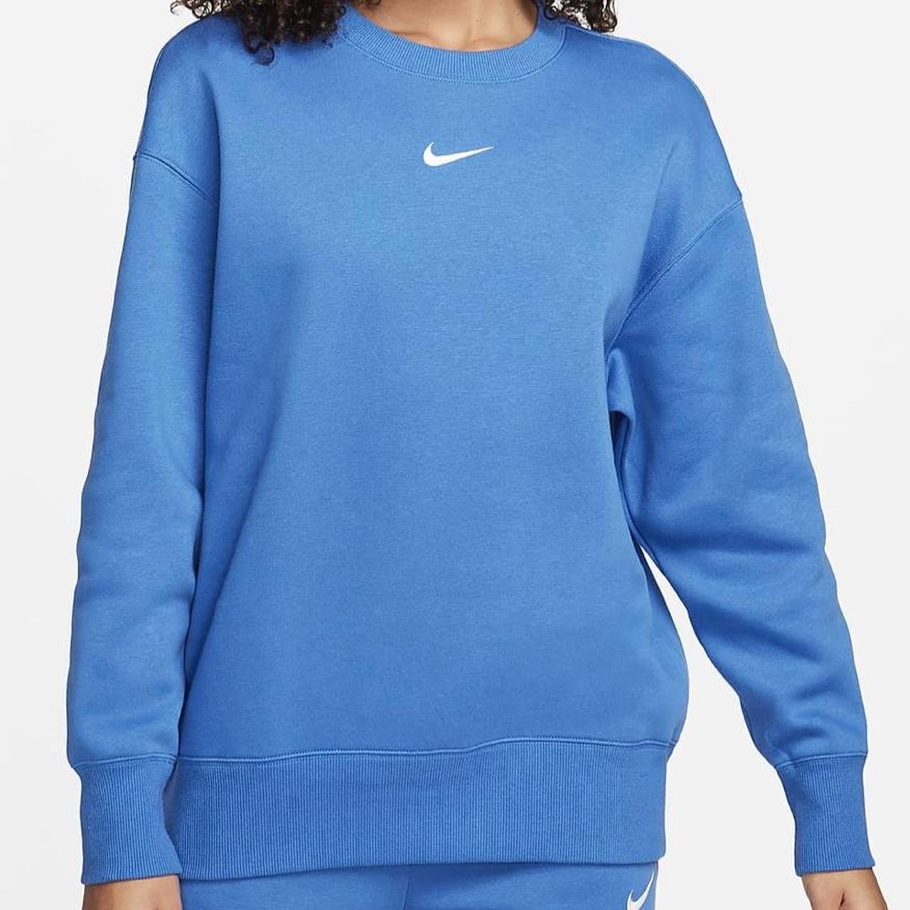 Blue Nike Crewneck! (fits like medium) - Depop