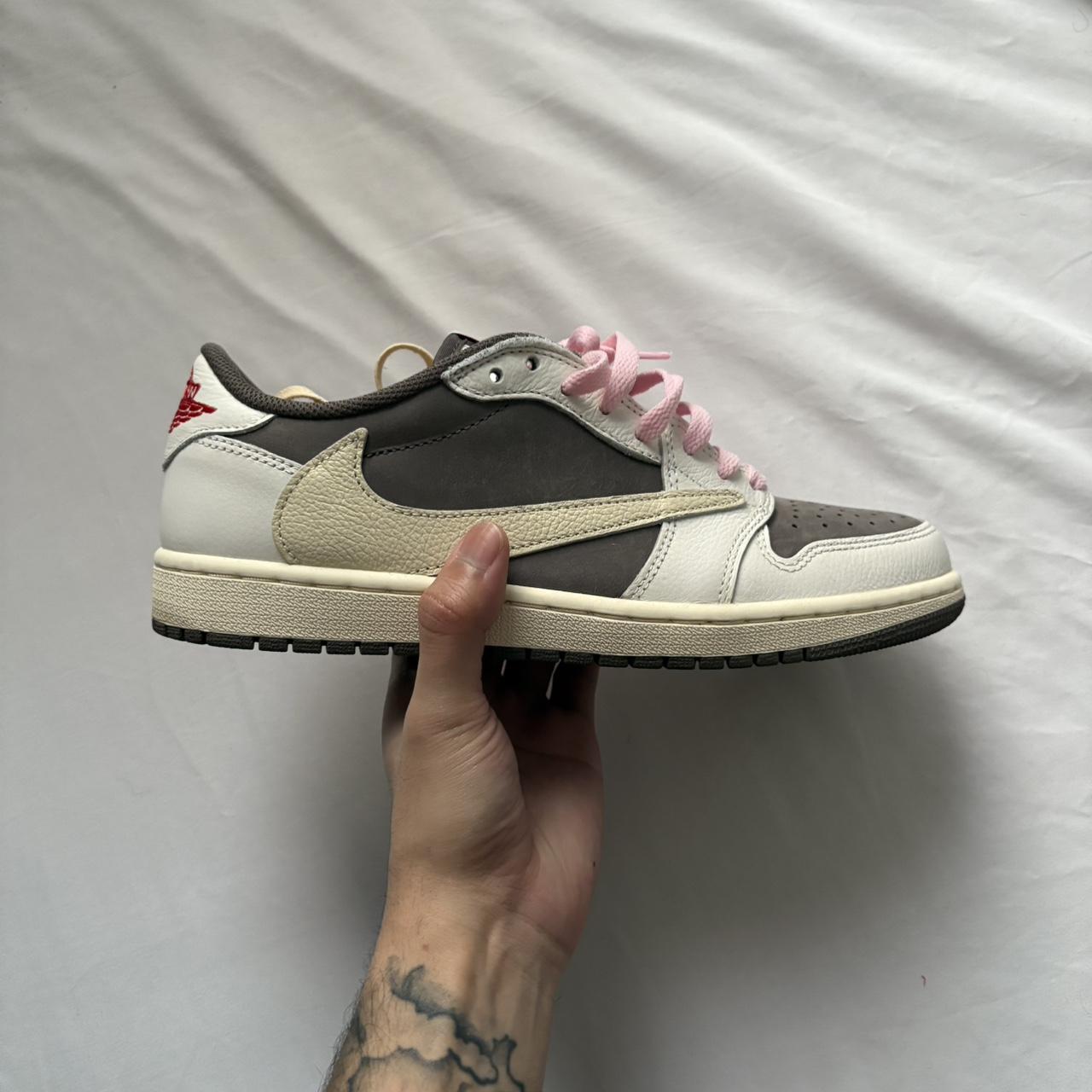 TRAVIS SCOTT 1 LOW REVERSE MOCHA SIZE 9.5 WORN ONCE... | Depop