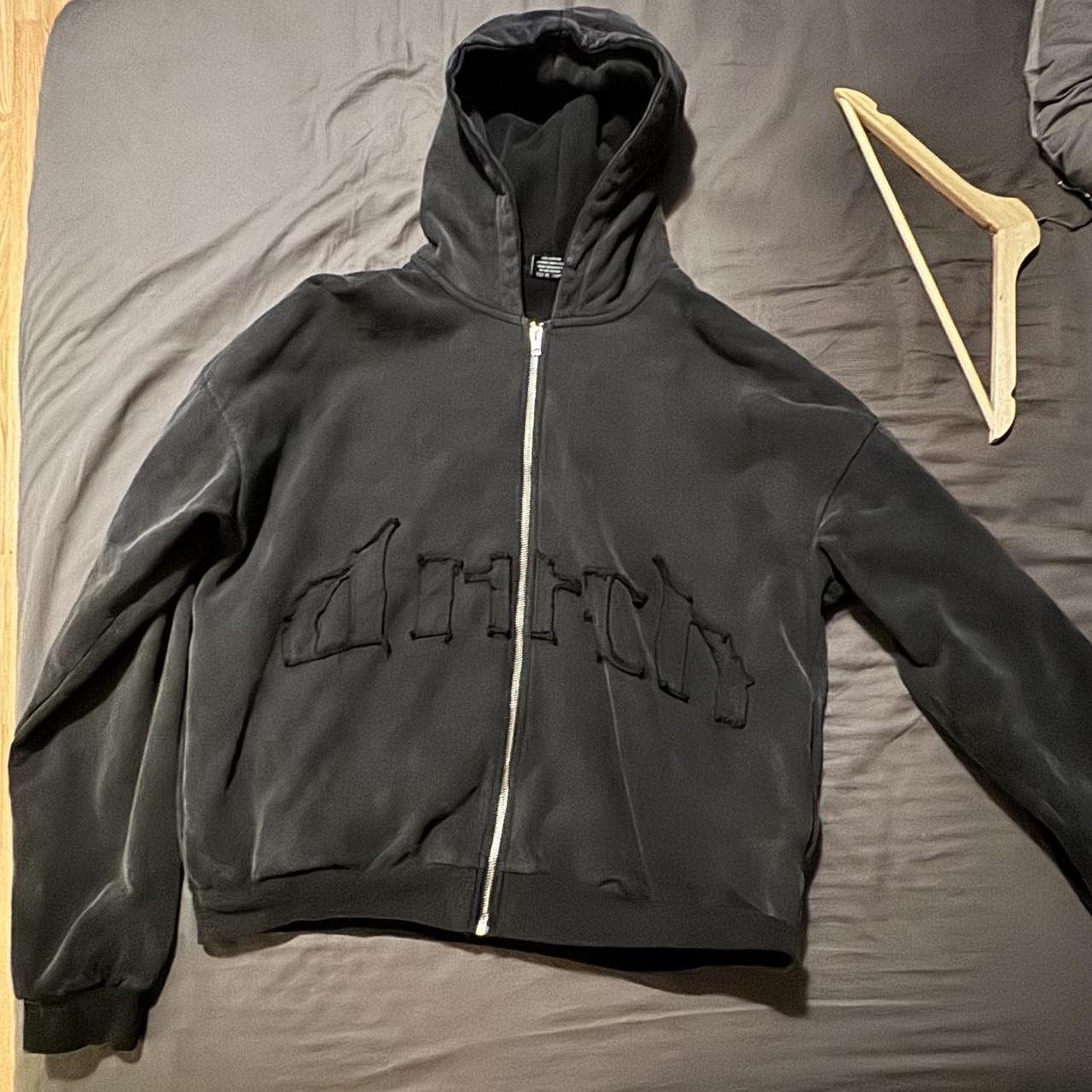 XL Ditch.la arch logo zip up (coal) I only wore it... | Depop