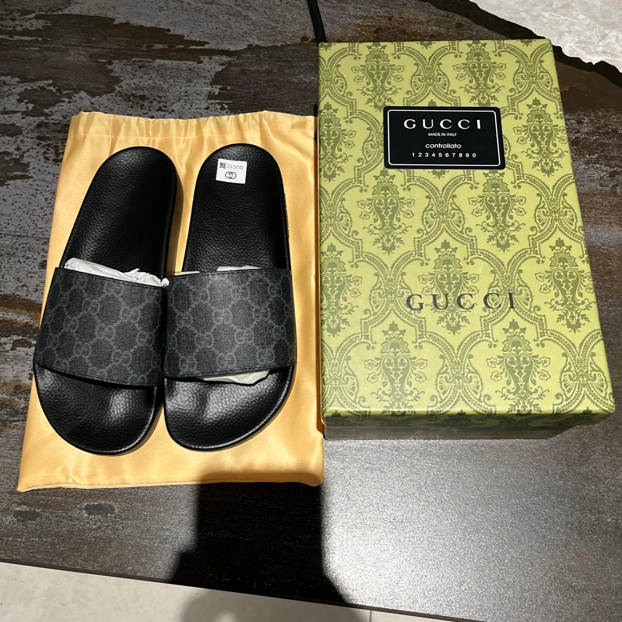 Sons sliders - Depop