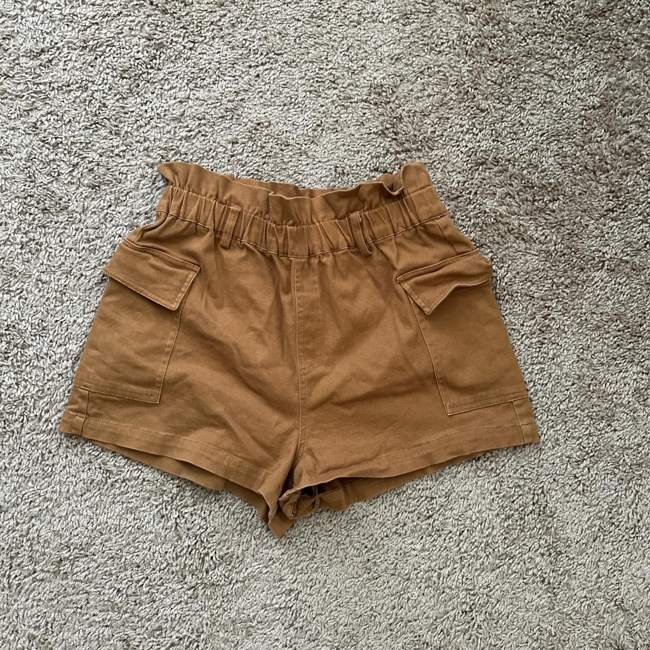 Super cute shorts just dont fit me as well as they... - Depop