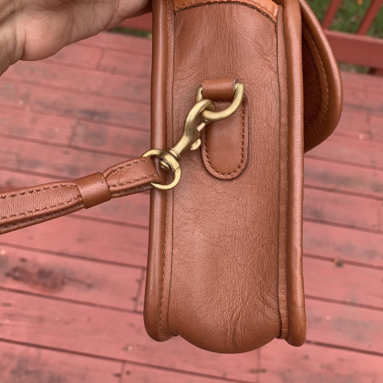 Vintage Coach Turnlock Clutch (9832) in British... - Depop