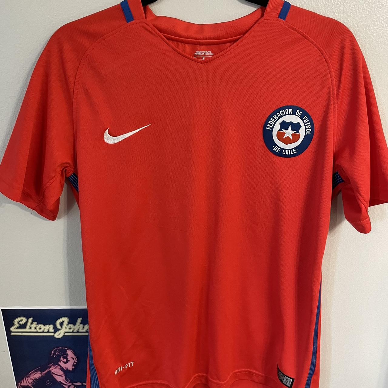 Nike mens Chile national team jersey - Depop