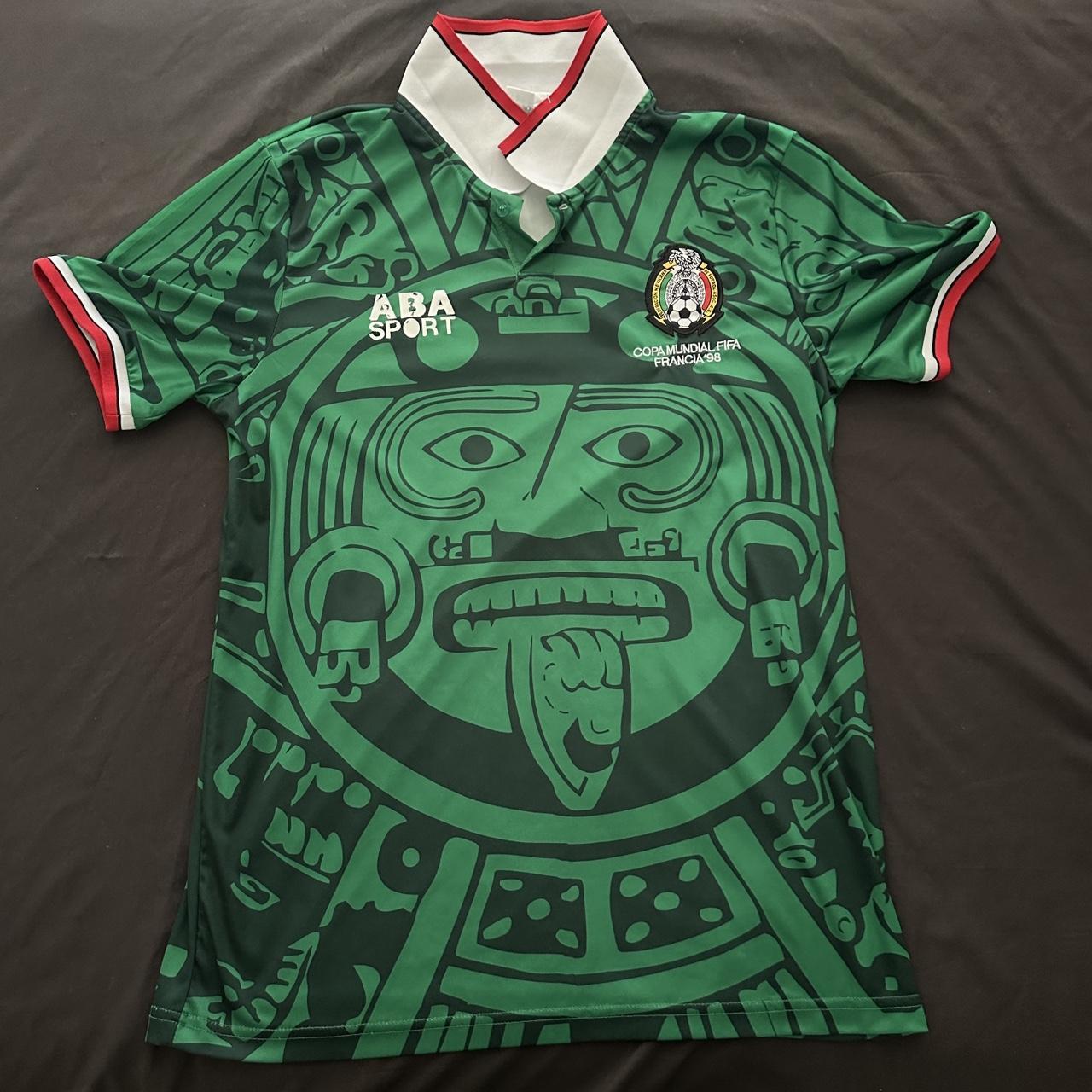 Retro Mexico kit - Depop