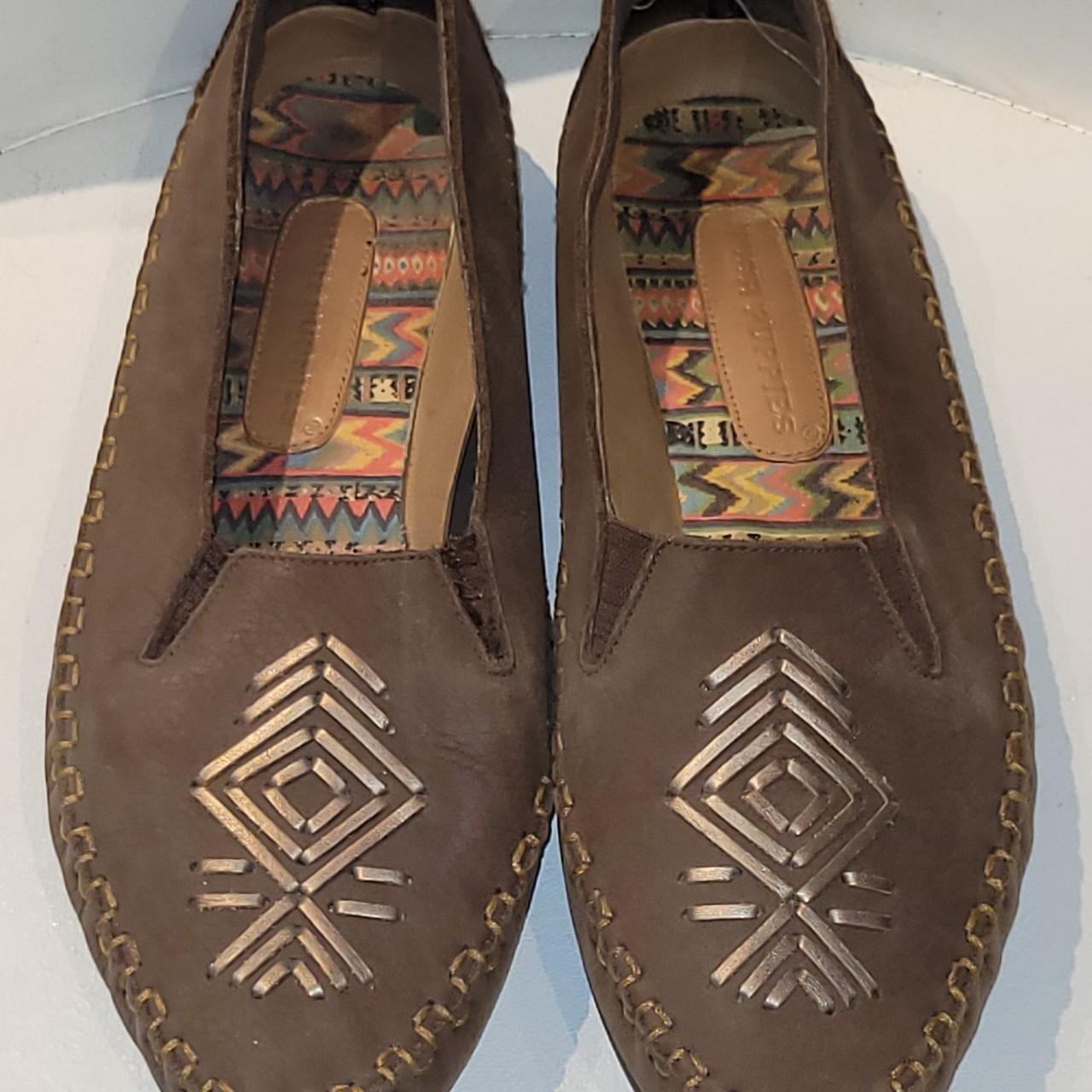 Vintage Brown leather hush puppies embroidery... - Depop