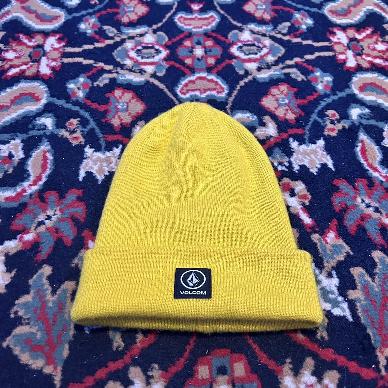 Volcom beanie - Depop