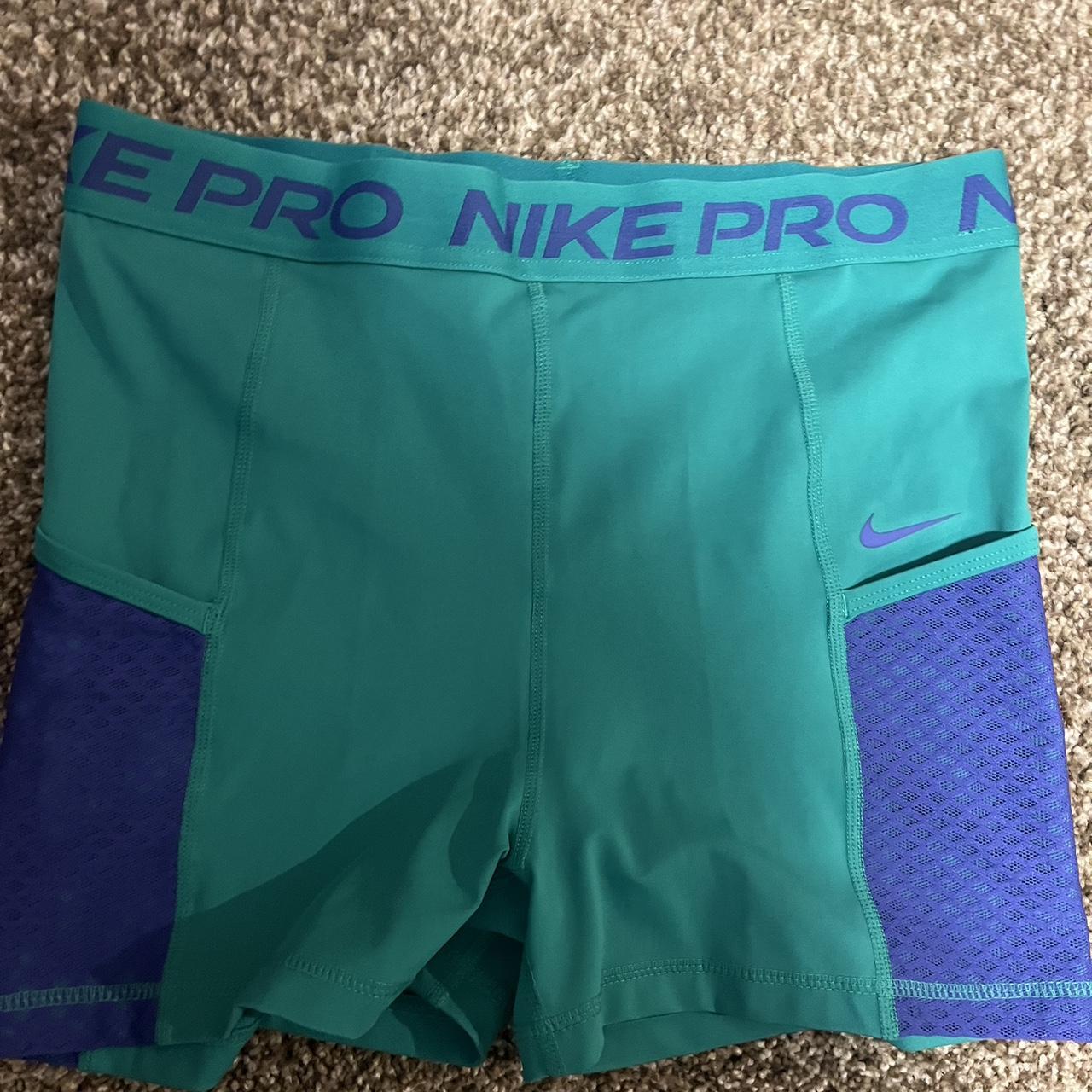 blue and purple nike pros size m these are so cute... - Depop