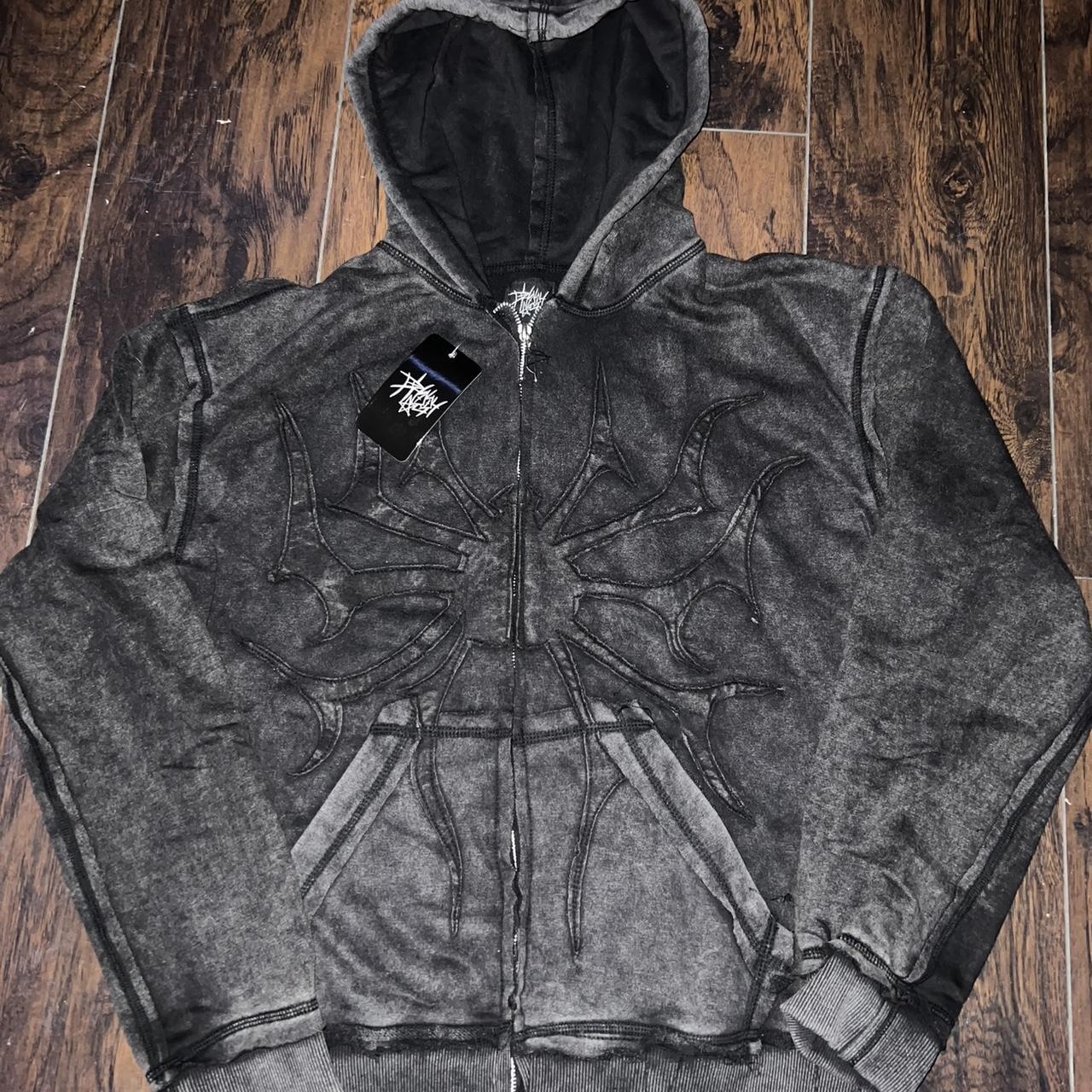 Pholoh zip up - Depop