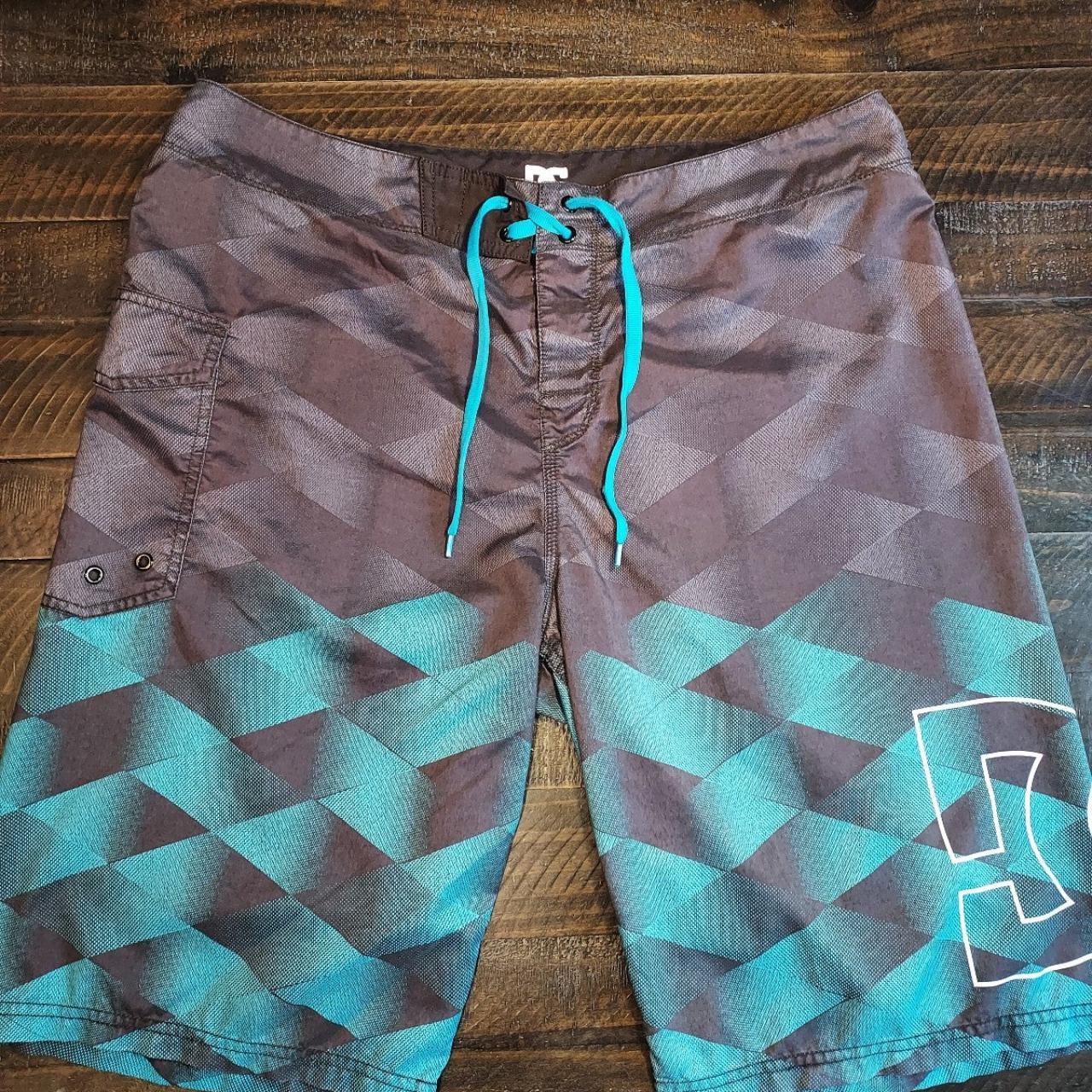 DC Shoe Co. Boardshorts, Men's 36 Great pair of DC... - Depop
