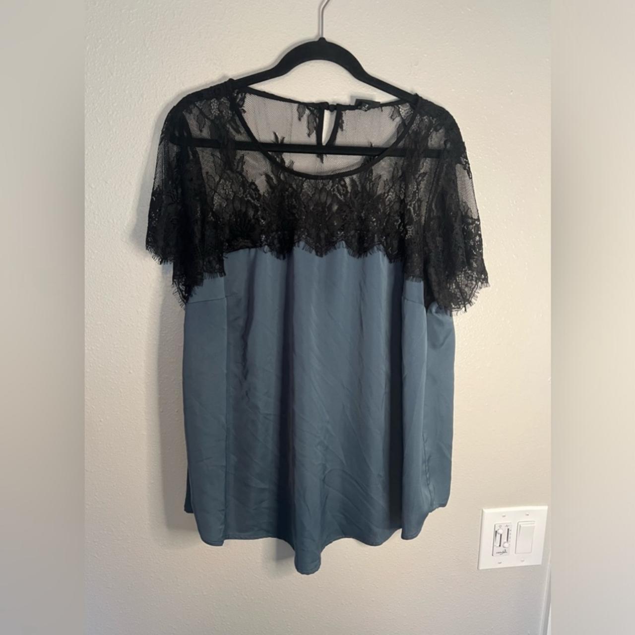 Torrid blue silk and black lace top size 2x - Depop
