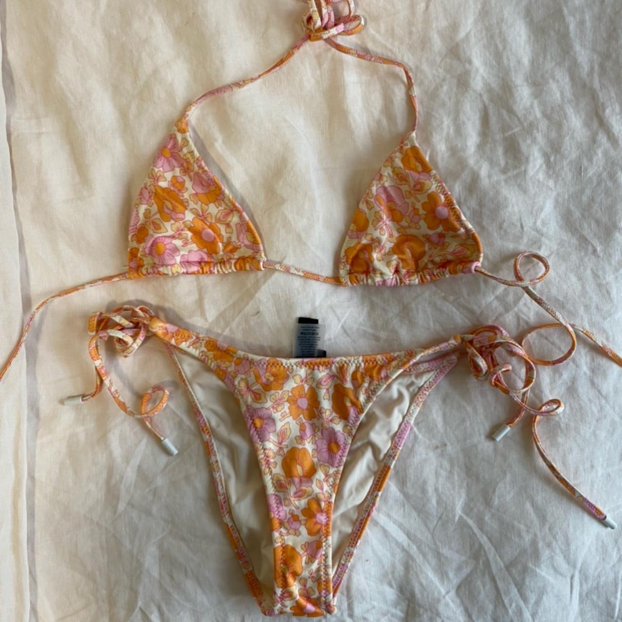 Triangl Bikinis Vinca Floral Perfect Condition Depop