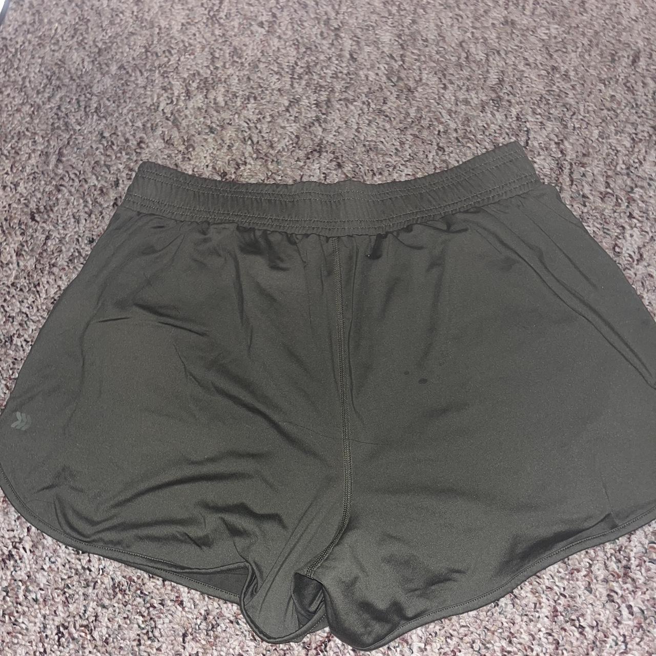 target shorts worn once not my style size medium - Depop