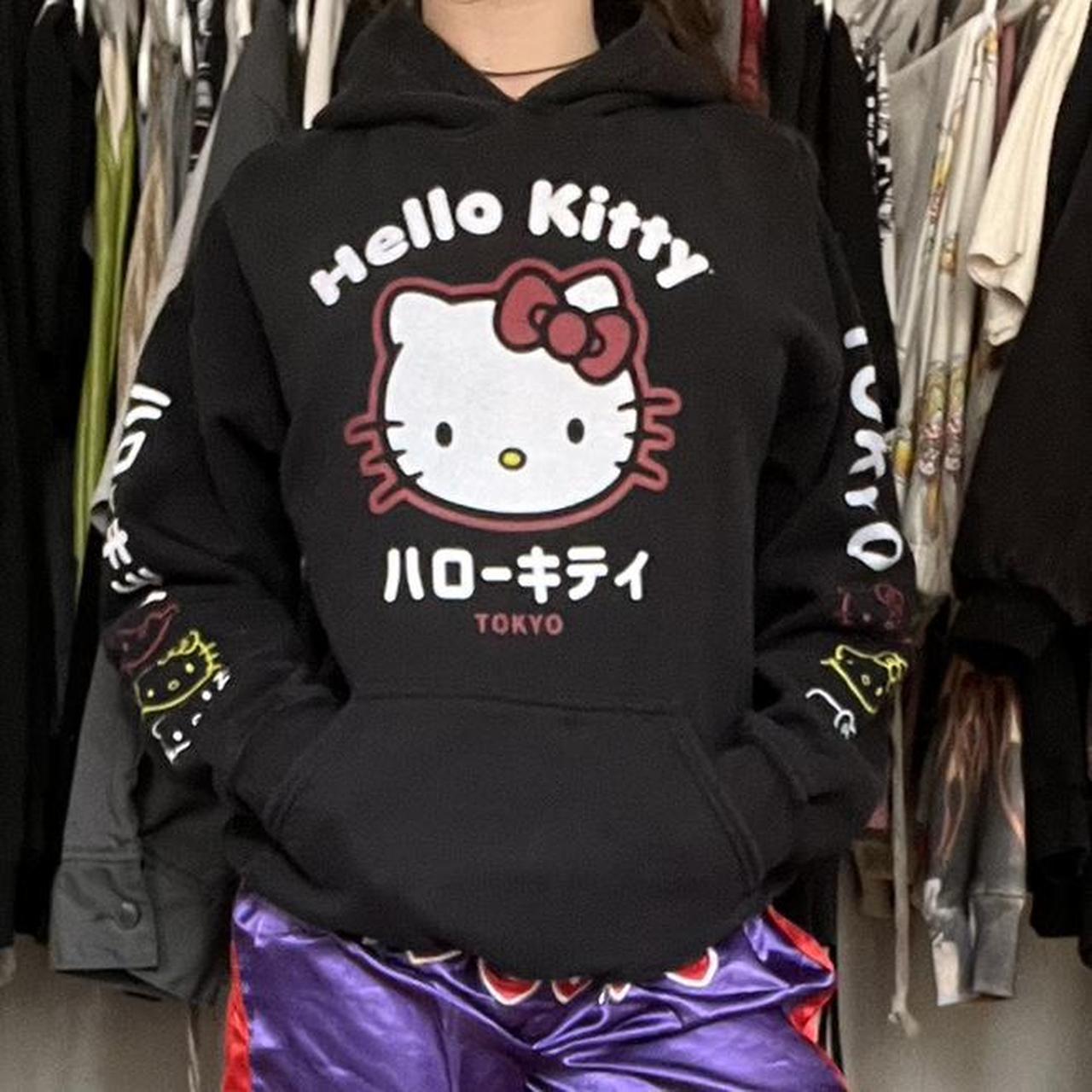 Hello Kitty hoodie perfect condition super cozy - Depop