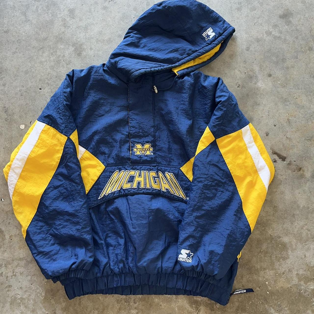Vintage university of Michigan starter puffer jacket - Depop