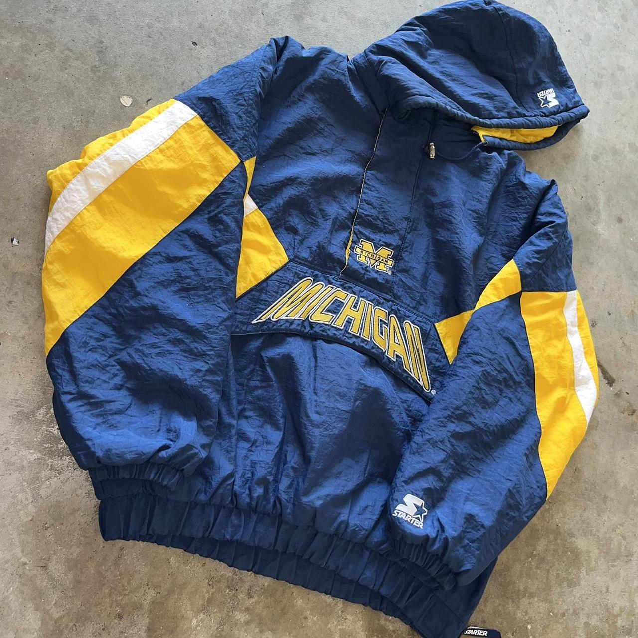 Vintage university of Michigan starter puffer jacket - Depop