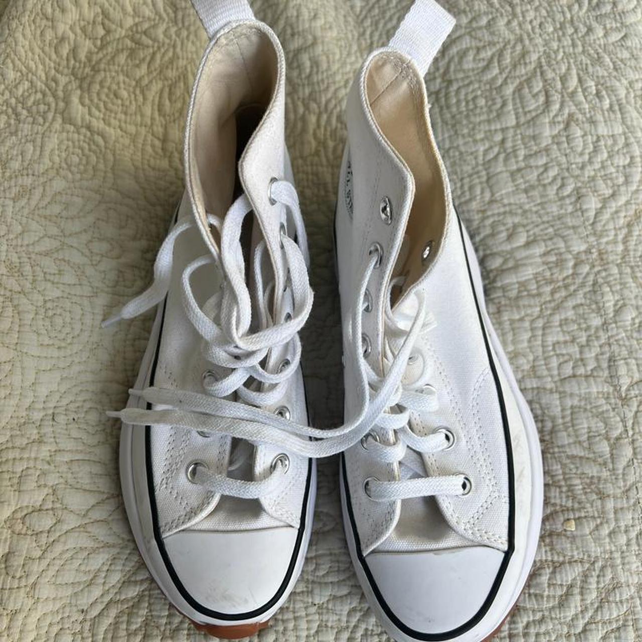 Chunky platform converse in cream Not been... - Depop