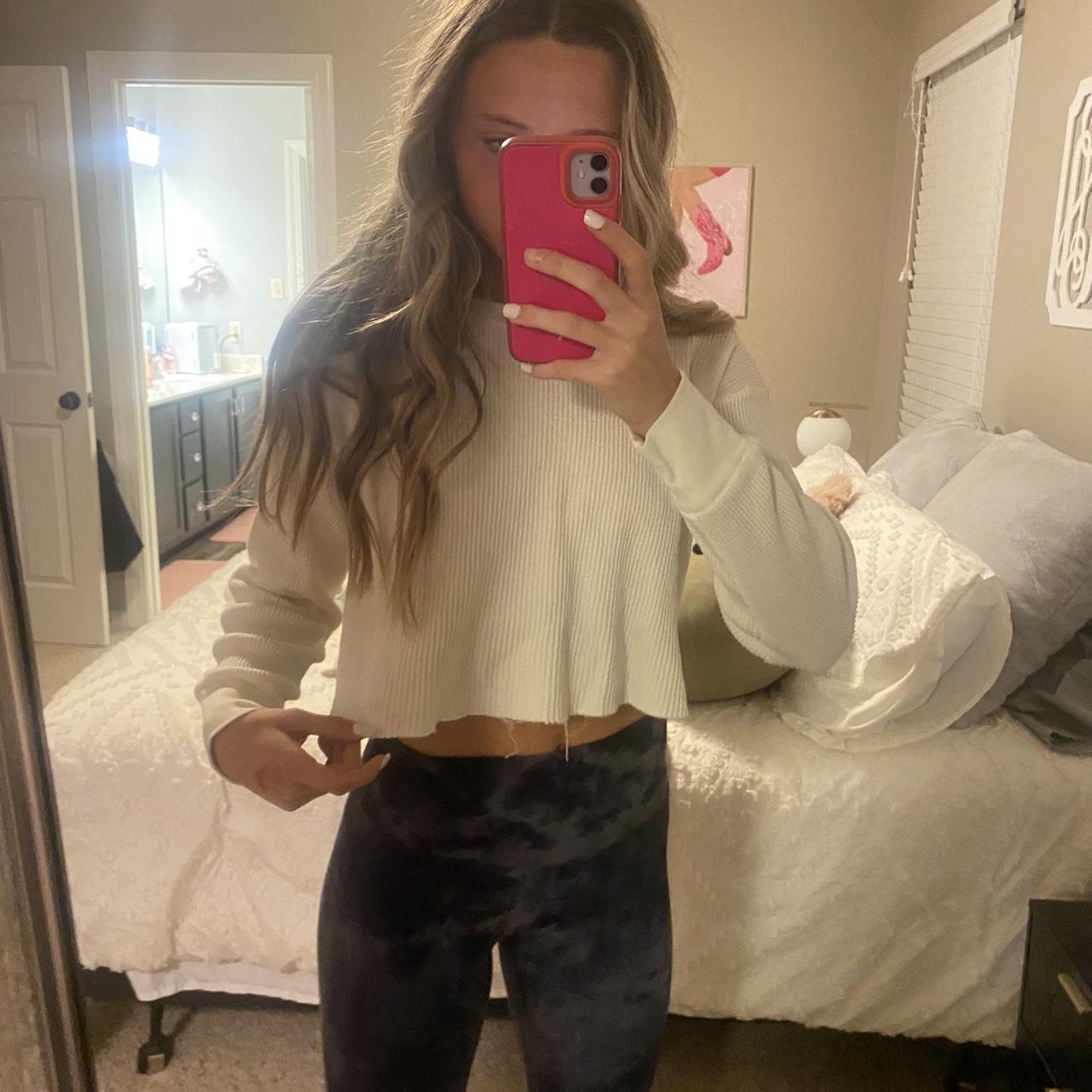 White cropped long sleeve Super comfy From forever... - Depop