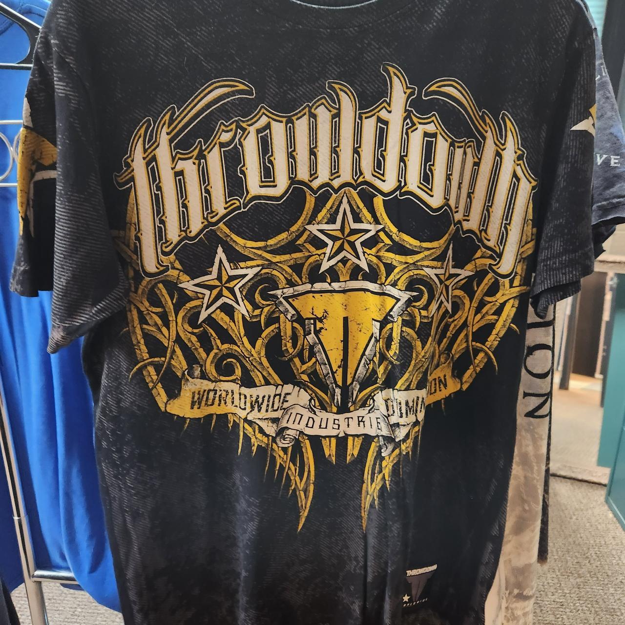Vintage Throwdown size M - Depop