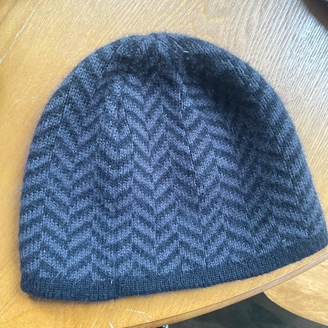 Perry Ellis beanie super soft one size fits all - Depop