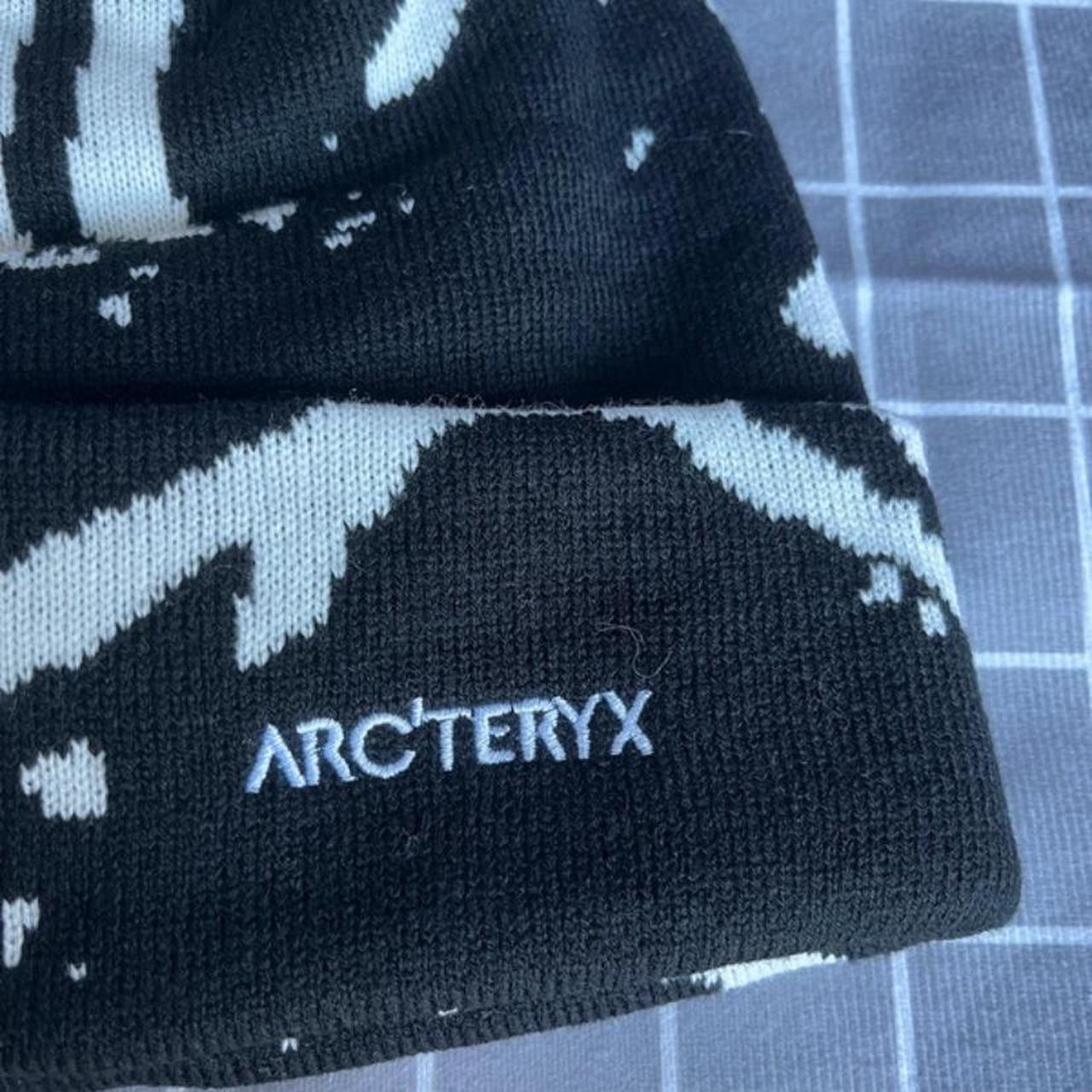Arcteryx hat black - Depop