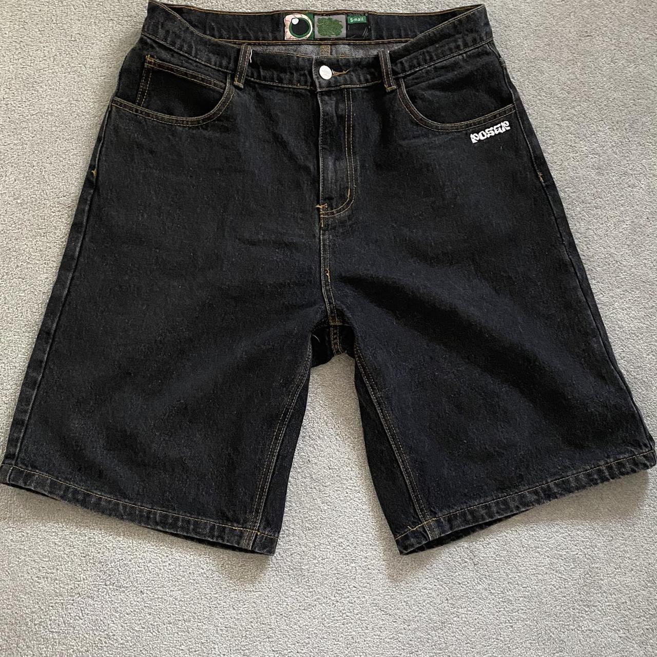 poser skunked jorts basically new and in mint condition - Depop