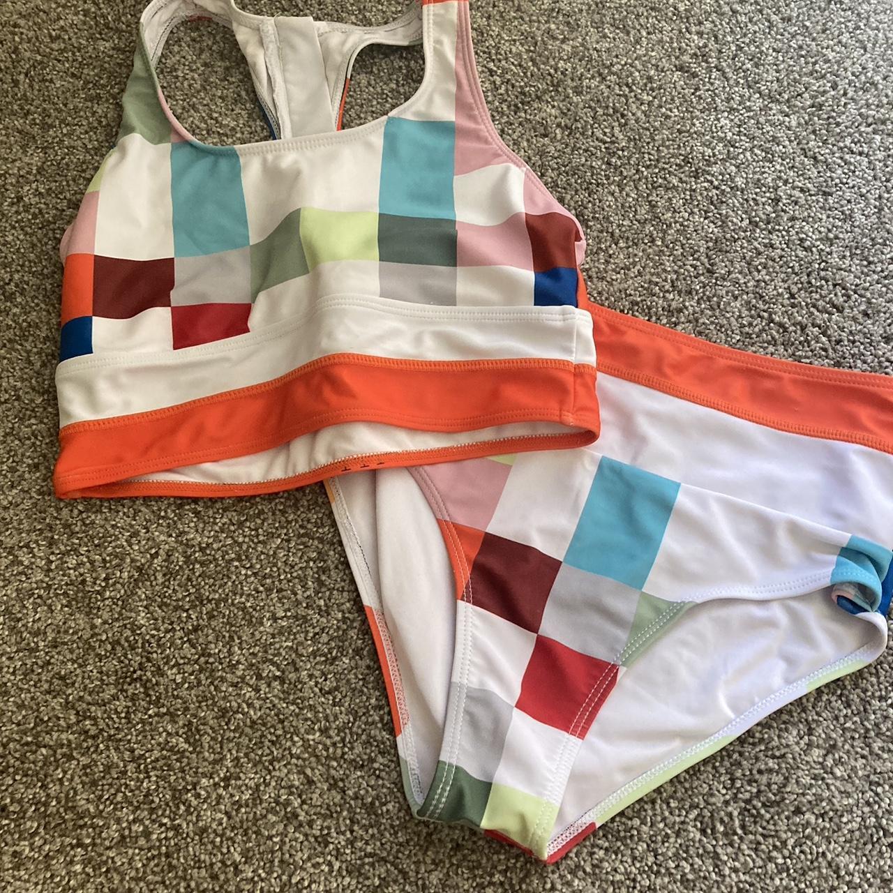 sporty colorblock swimsuit! worn once! has pretty... - Depop