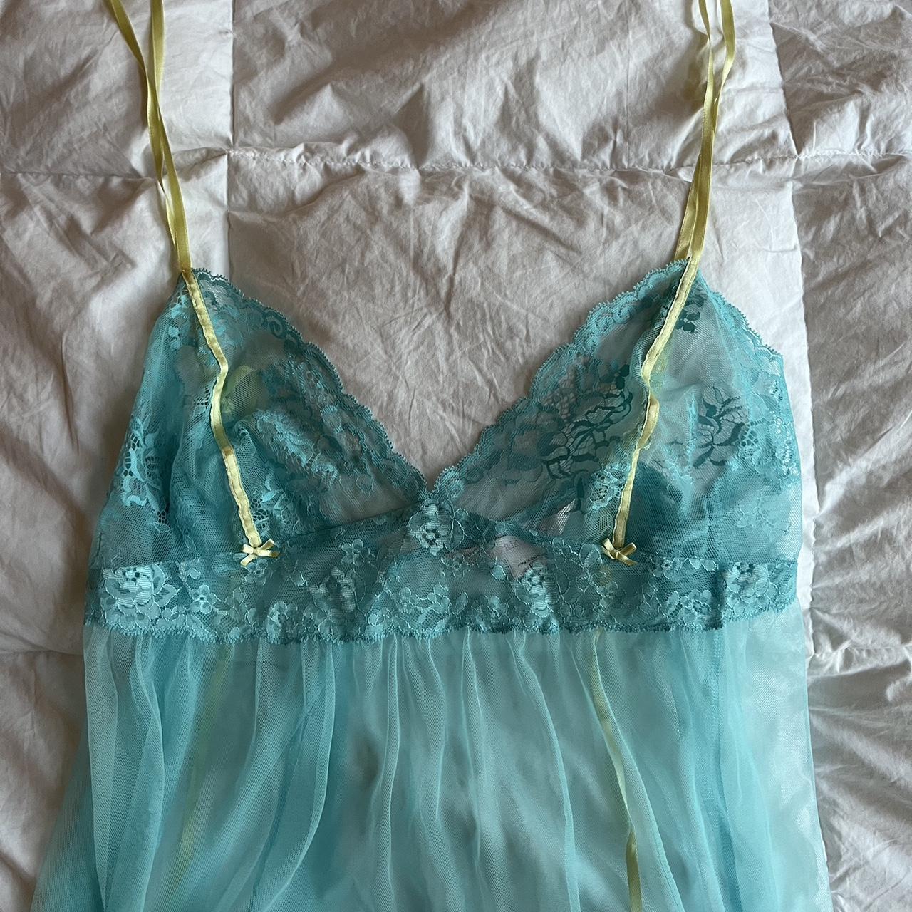 VICTORIA SECRET⭐️⭐️💗💗 -perfect cover up or going out... - Depop