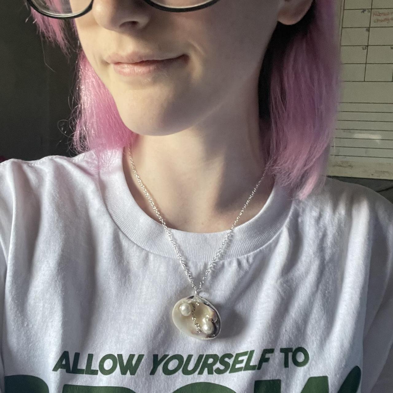 Mermaidcore Gothic Pearl Silver Chain Shell... - Depop